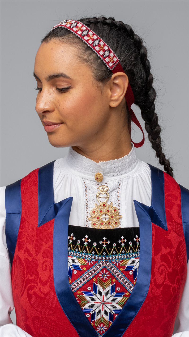 Perlehårbånd til Fanabunad - Norsk Flid nettbutikk og bunader