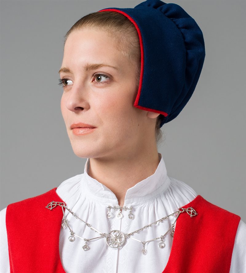 Finnmarksbunaden - Norsk Flid nettbutikk og bunader