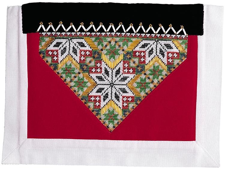 Hardanger Kvam bunad - Norsk Flid nettbutikk og bunader