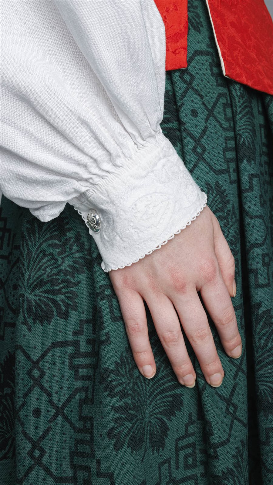 Namsdalsbunaden - Norsk Flid nettbutikk og bunader