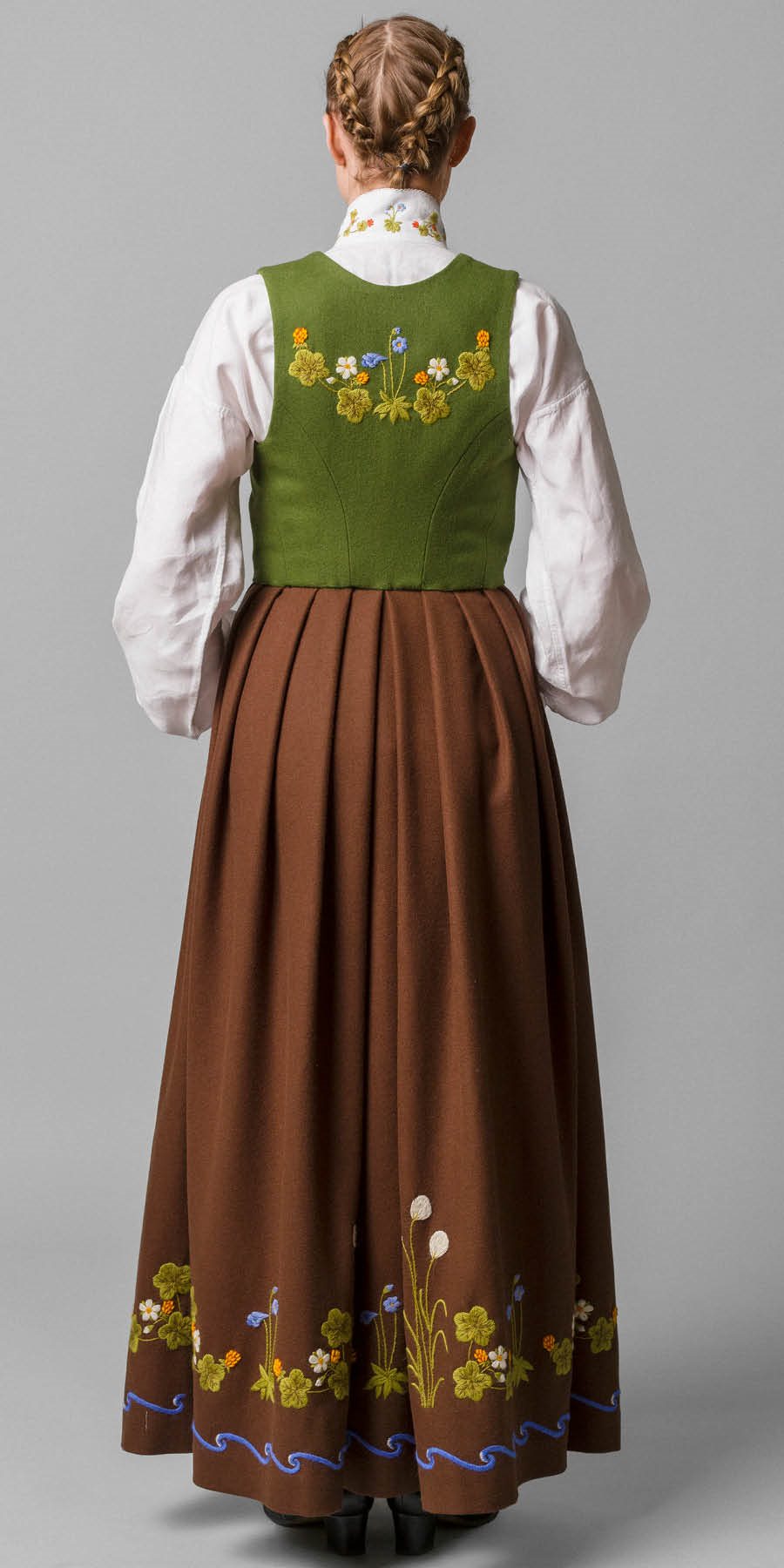 Senja festdrakt grønn vest - Norsk Flid nettbutikk og bunader