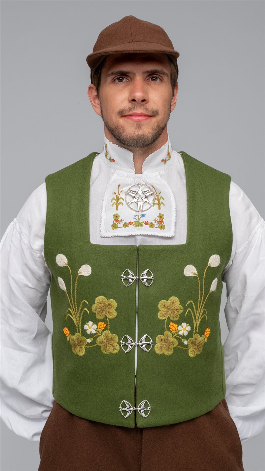 Senjadrakt festdrakt for herre - Norsk Flid nettbutikk og bunader