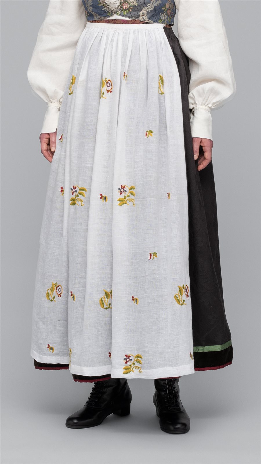 Rekonstruert Vest-Agder drakt forkle - Norsk Flid nettbutikk og bunader