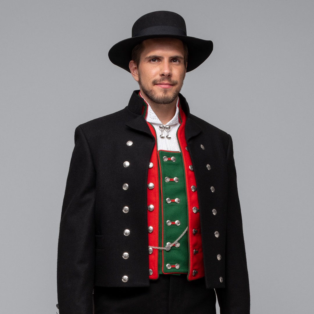 Voss herrebunad - Norsk Flid nettbutikk og bunader