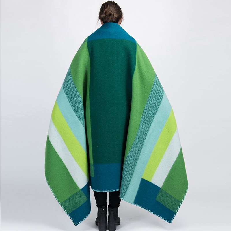 MIKKEL Pledd - Interiør - Norsk Flid nettbutikk og bunader