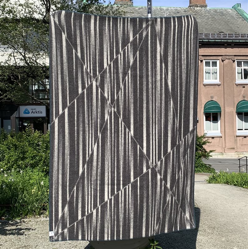 Nordlys pledd - Norsk Flid nettbutikk og bunader